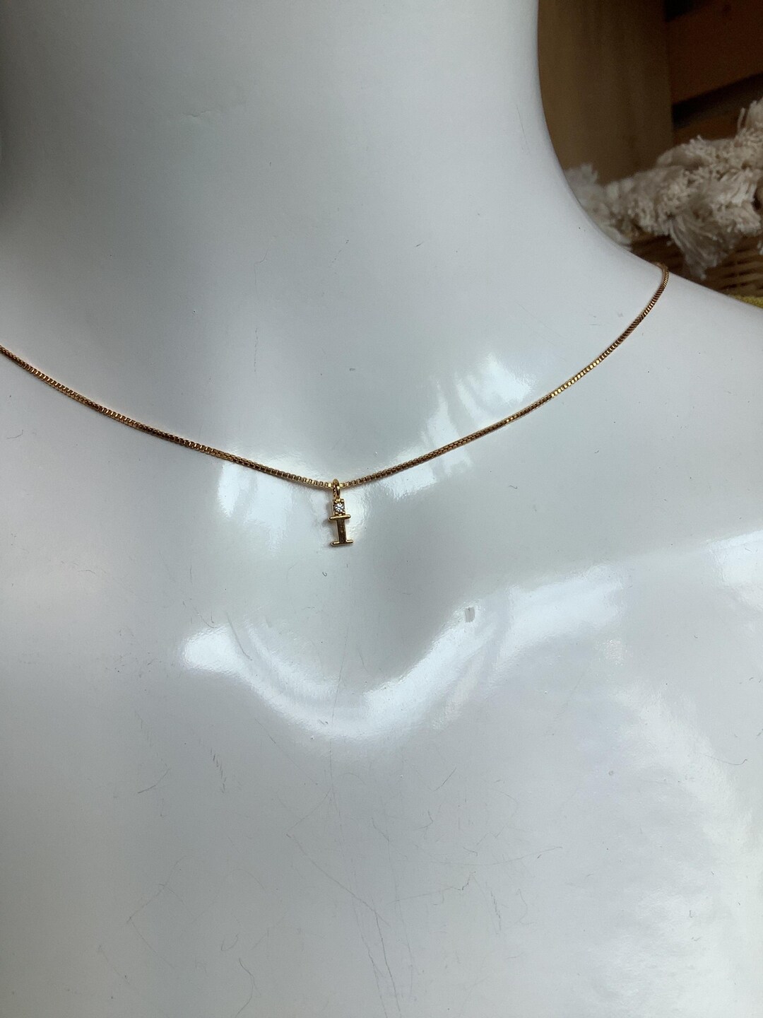 Standout Boutique Gold I Letter Pendant Necklace - Etsy