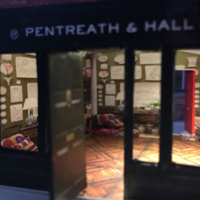 OO Gauge Semi Detached Pub and Shop - Etsy UK