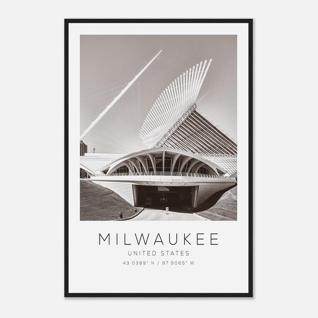 Milwaukee United States Travel Photo Poster BW, Milwaukee Travel Print ...
