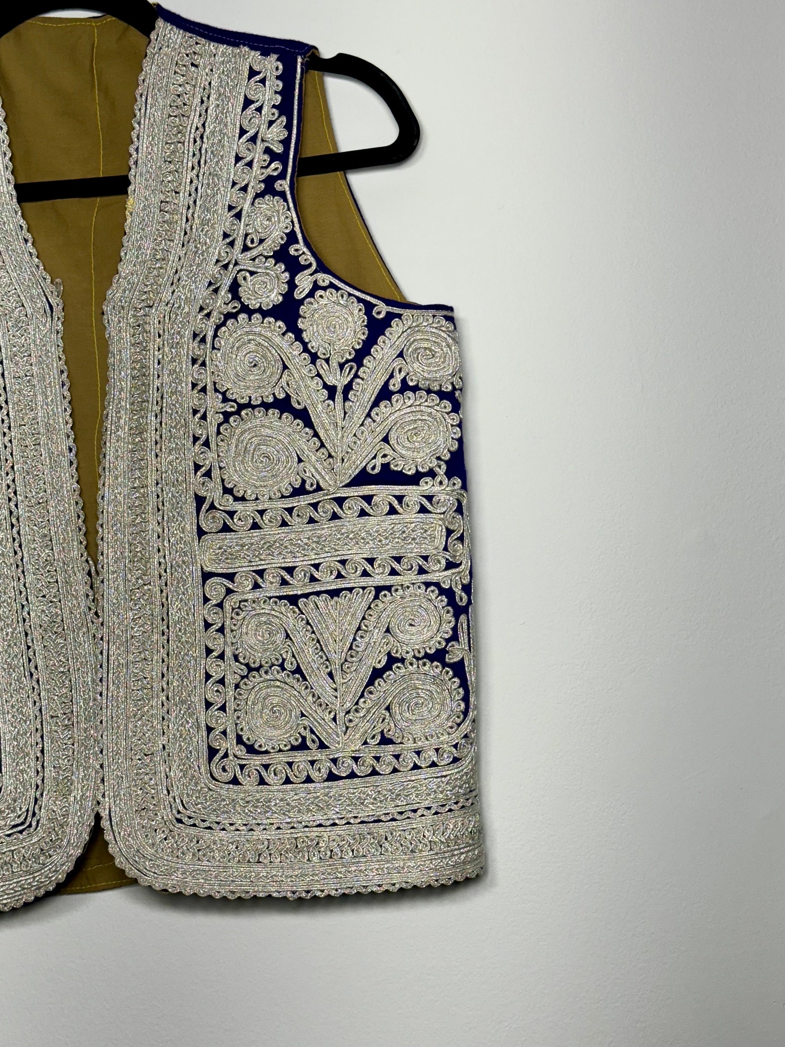 Vintage Hand Embroidery Afghan Vest - Etsy