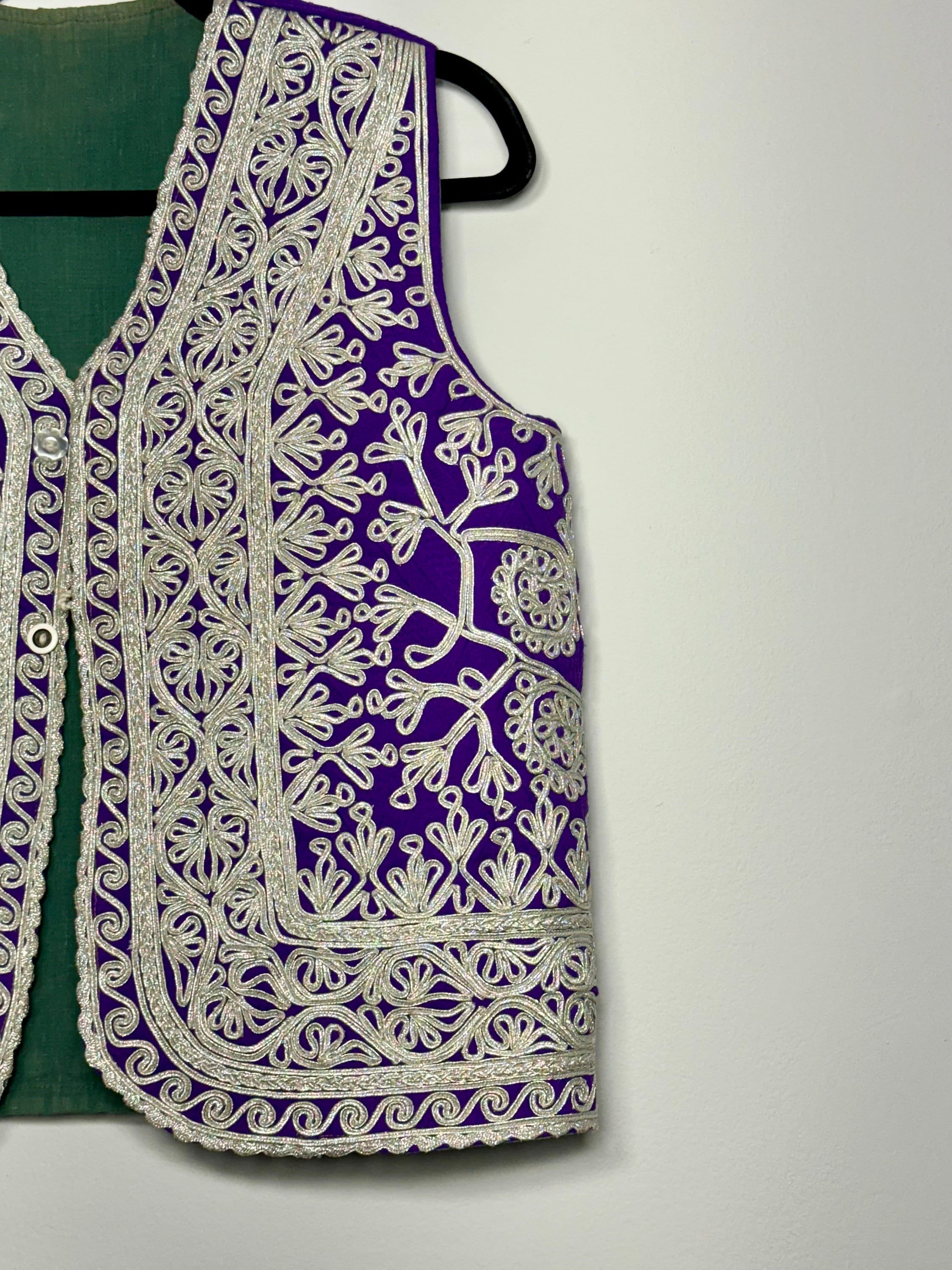 Vintage Hand Embroidery Afghan Vest - Etsy