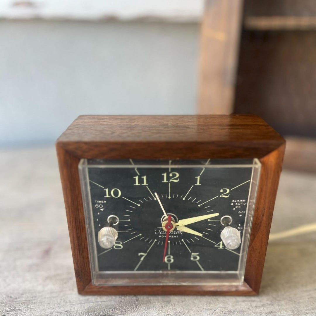 Vintage Telechron Clock for Parts or Repair, Non-working Clock With ...