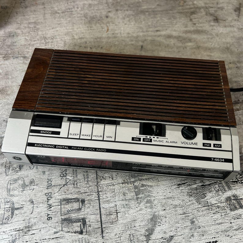 Vintage GE AM/FM Electronic Digital Clock Radio Model 7-4634B - Etsy