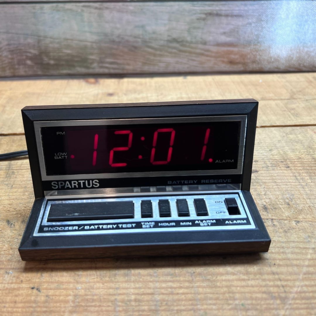 Vintage Spartus Alarm Clock Model 1140 - Etsy
