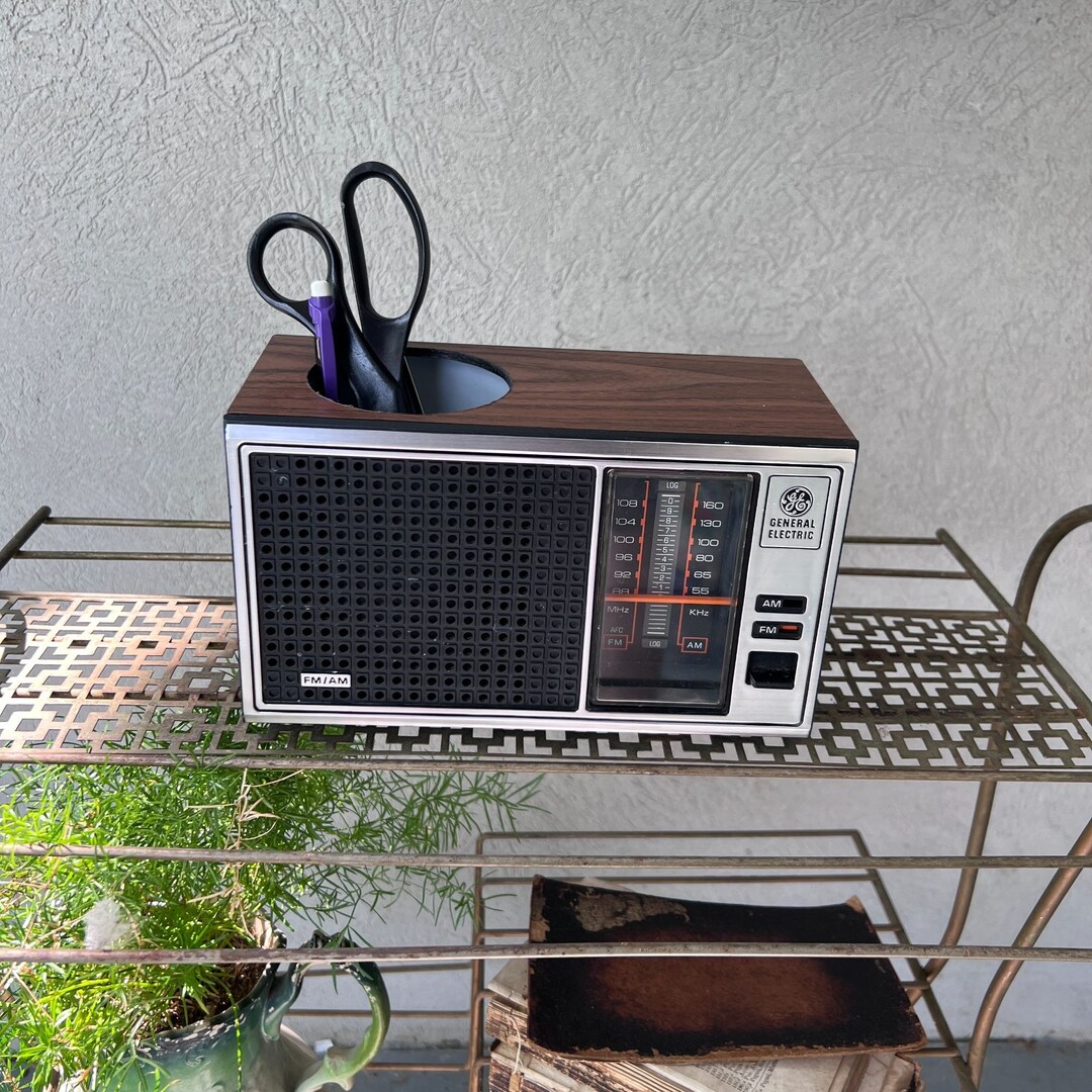 Vintage Radio Desk Organizer/pen Holder Upcycled Retro Decor Unique ...