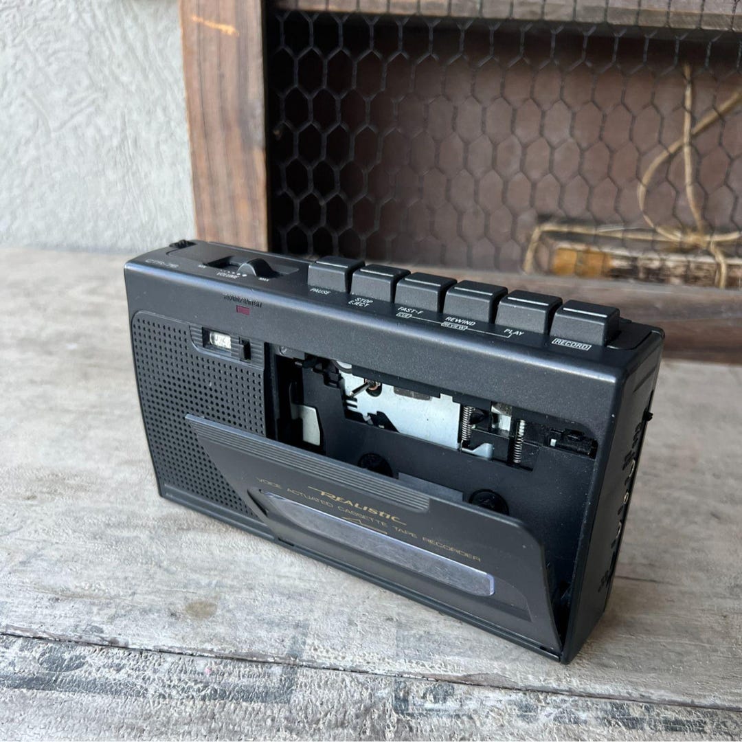 Realistic CTR-76 Vintage Voice Activated Cassette Tape Recorder Model ...