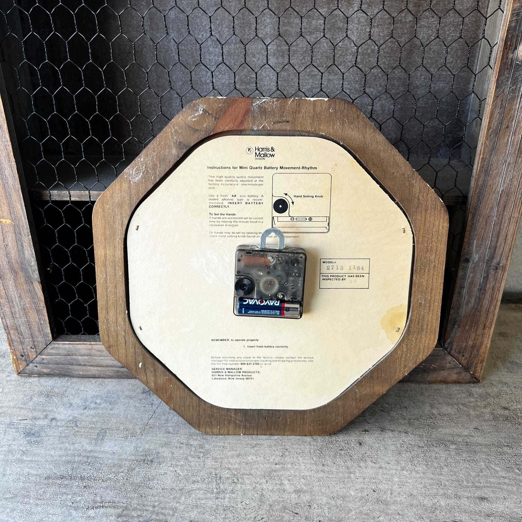 Vintage Verichron Octagon Wall Clock 11x11 Wood Quartz Battery-powered ...