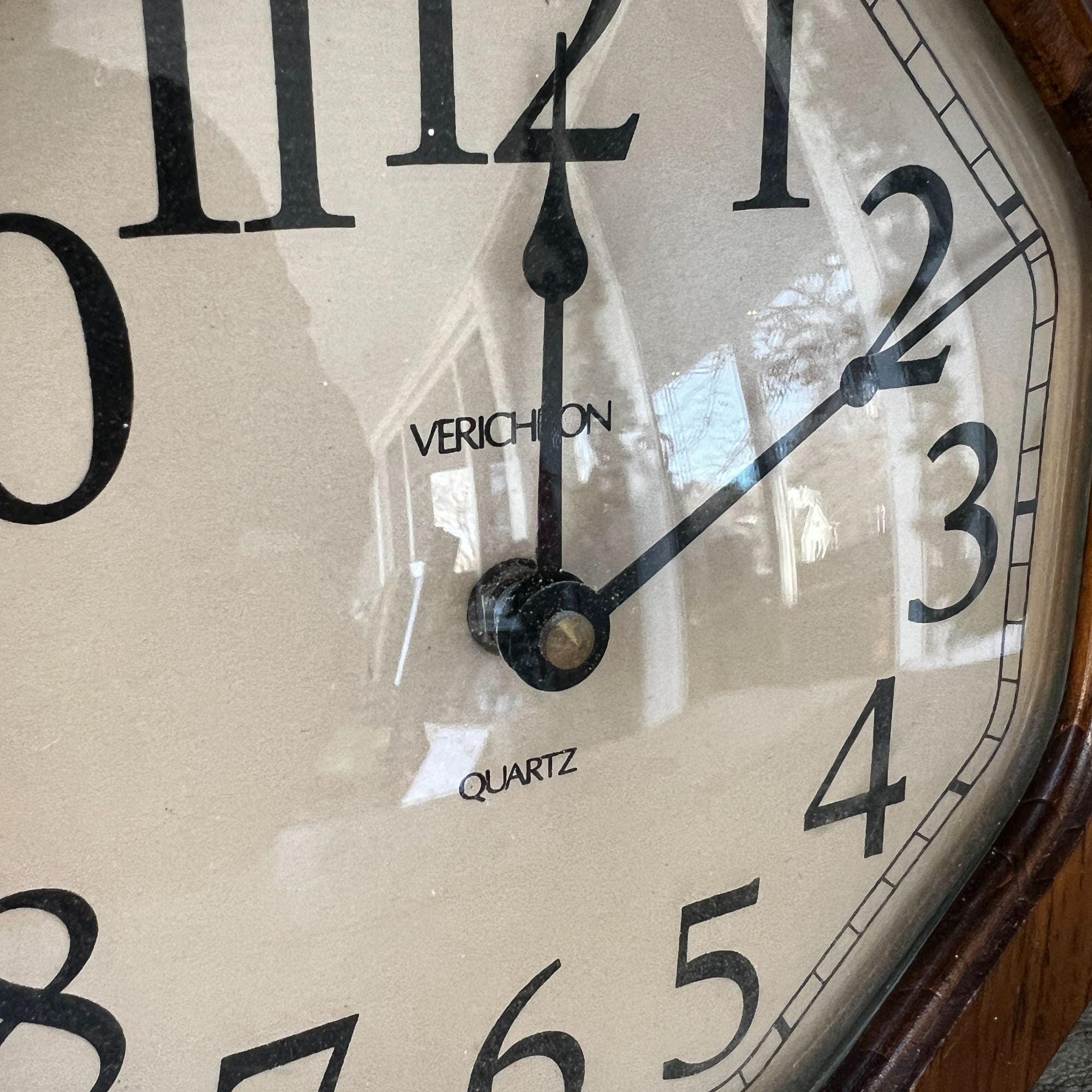 Vintage Verichron Octagon Wall Clock 11x11 Wood Quartz Battery-powered ...