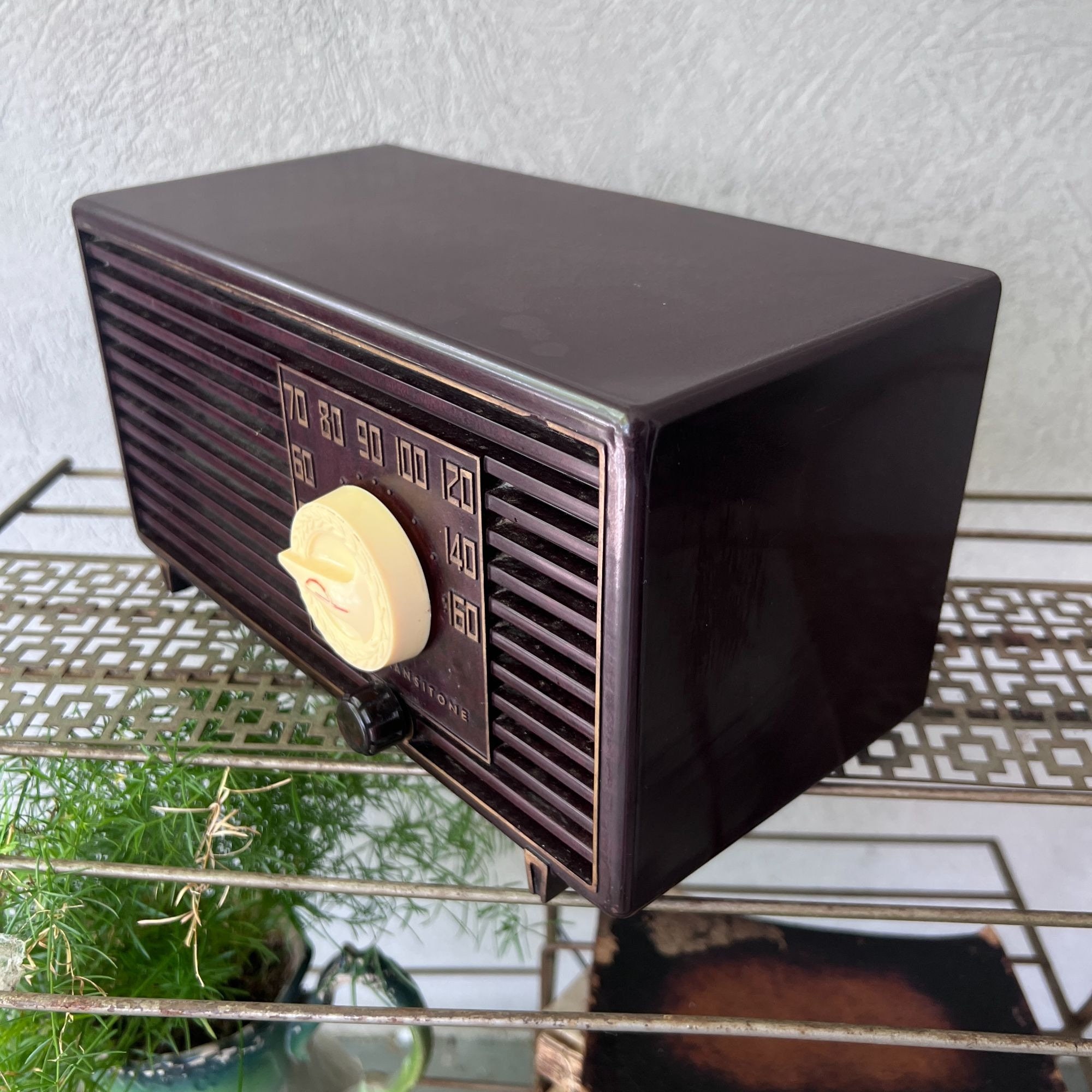 Vintage Philco Radio Retrofitted With Bluetooth Vintage Bluetooth ...