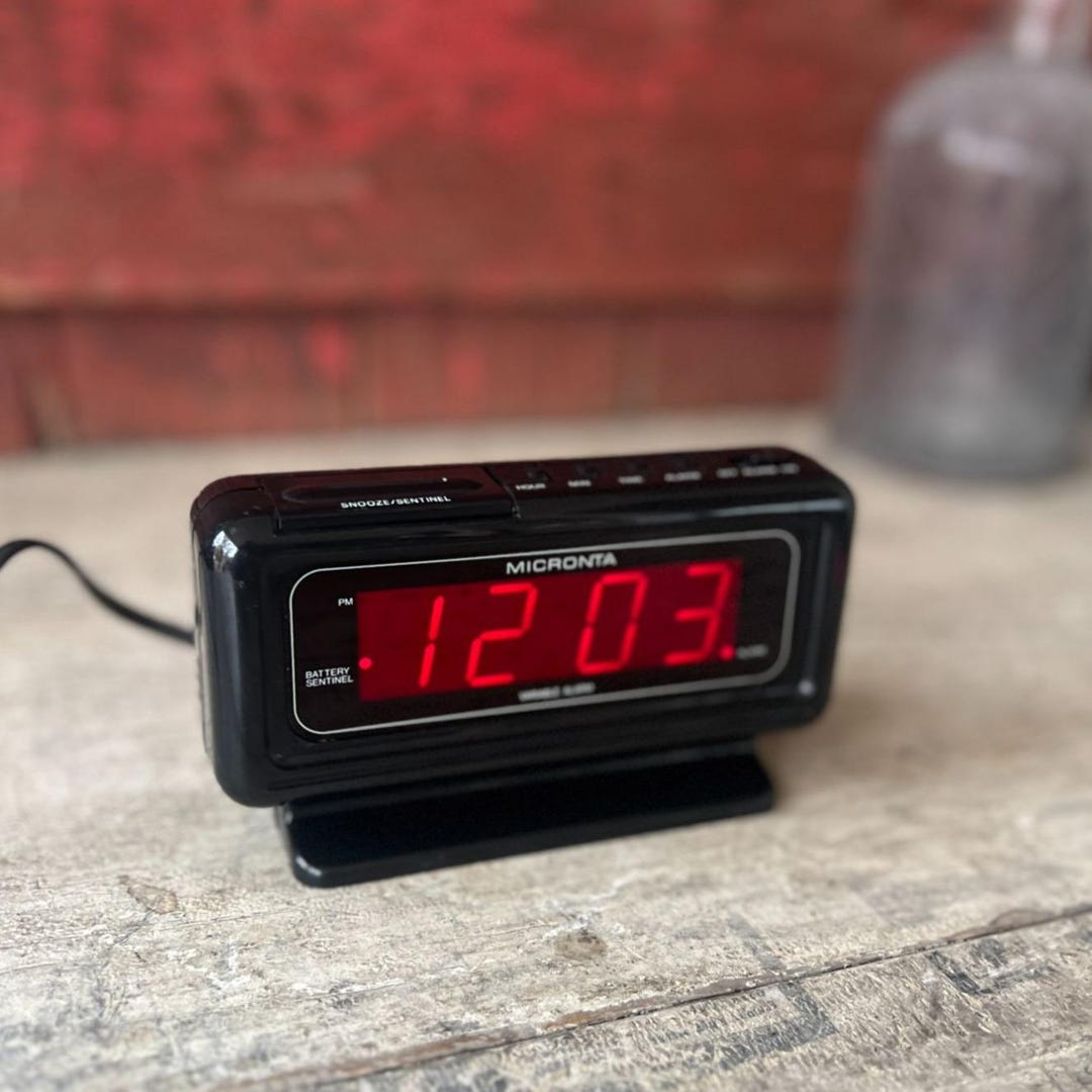 Micronta Vintage Digital Alarm Clock Radio Working With Snooze ...