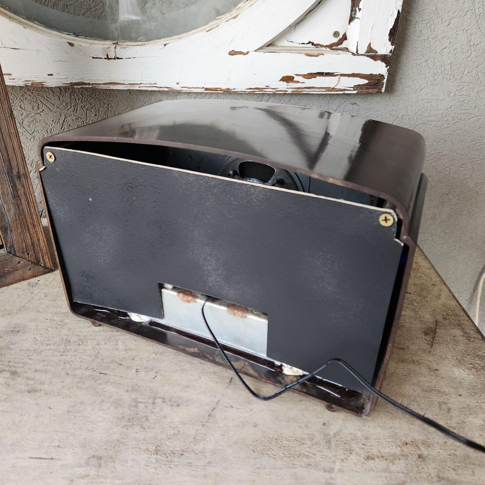 1940s GE Radio Retrofitted With Bluetooth Vintage Upcycled Bluetooth ...