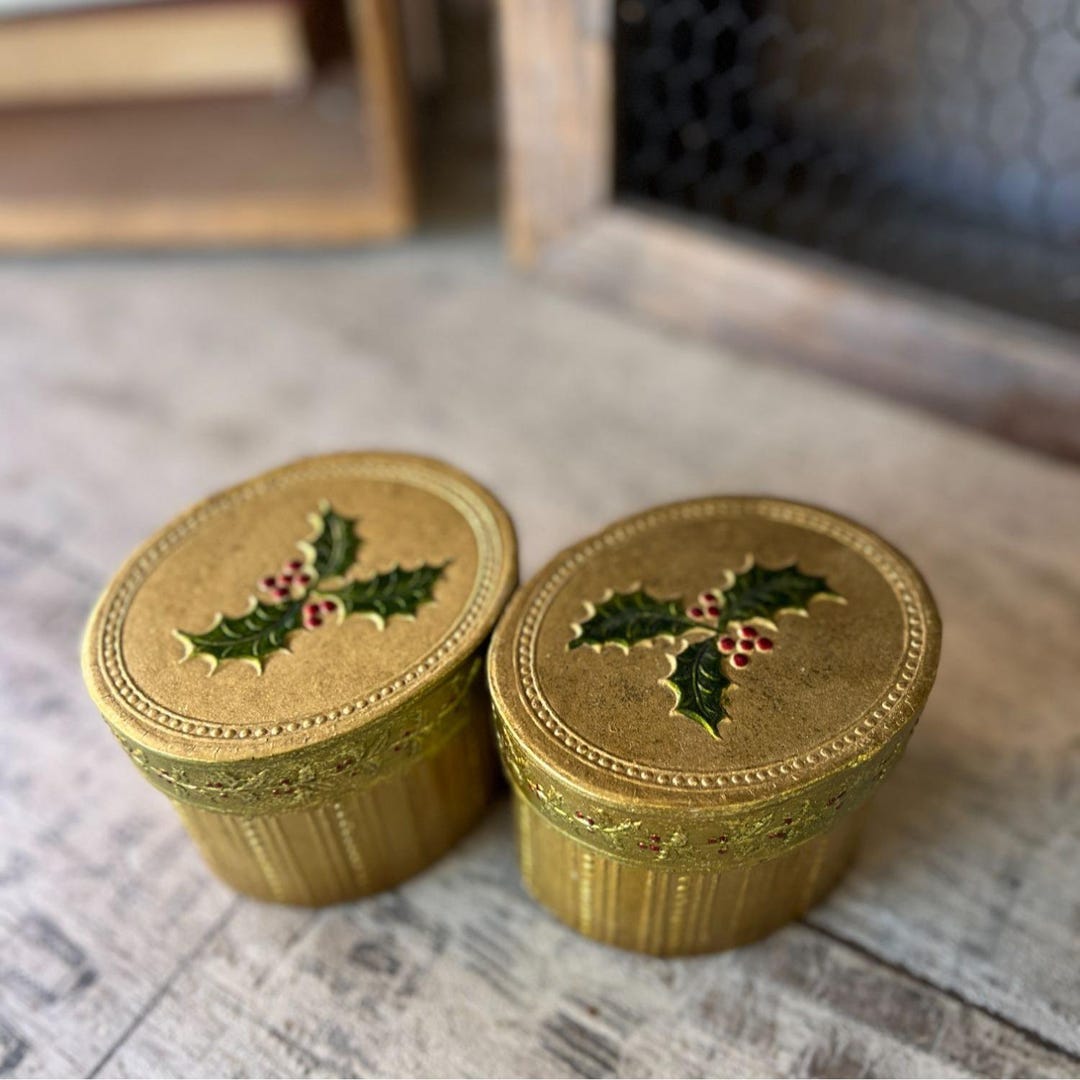 Vintage Gold Oval Cardboard Boxes With Holly Design - Etsy