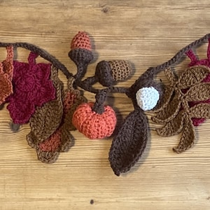 Autumn Fall Garland | Crochet Autumn Leaves | Leaf Pattern | Oak ...