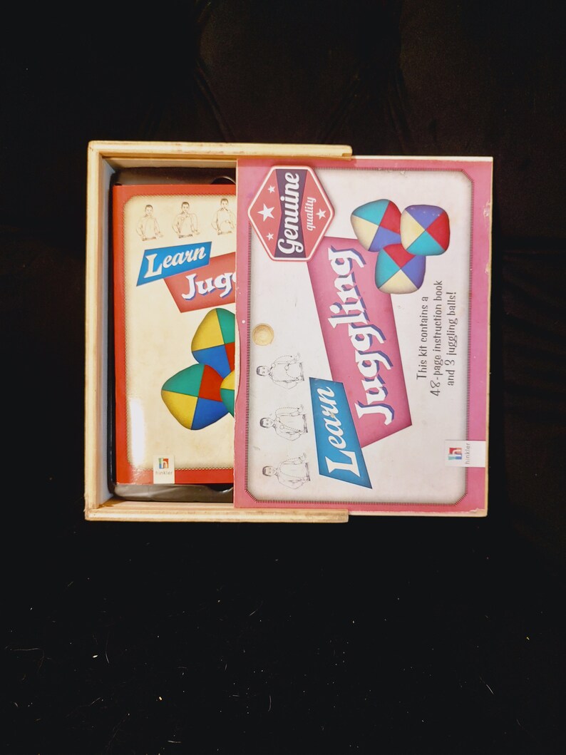Complete Learn Juggling Kit With Original Wooden Box Hacky Sack Balls ...