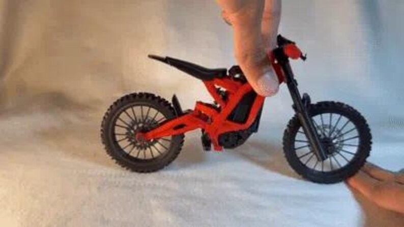 Mini 3D Printed Surron Model – 1:9 Scale | Functional Suspension ...