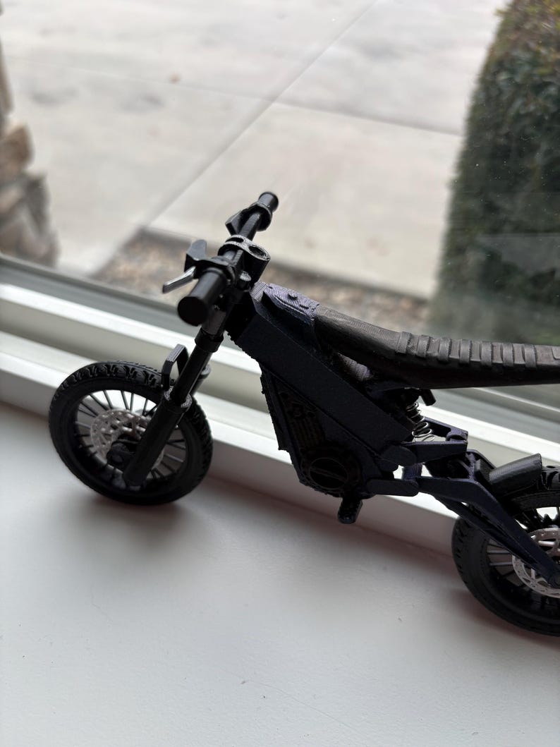 Mini 3D Printed Talaria Xxx Model – 1:9 Scale | Functional Suspension | Rotating Wheels ...