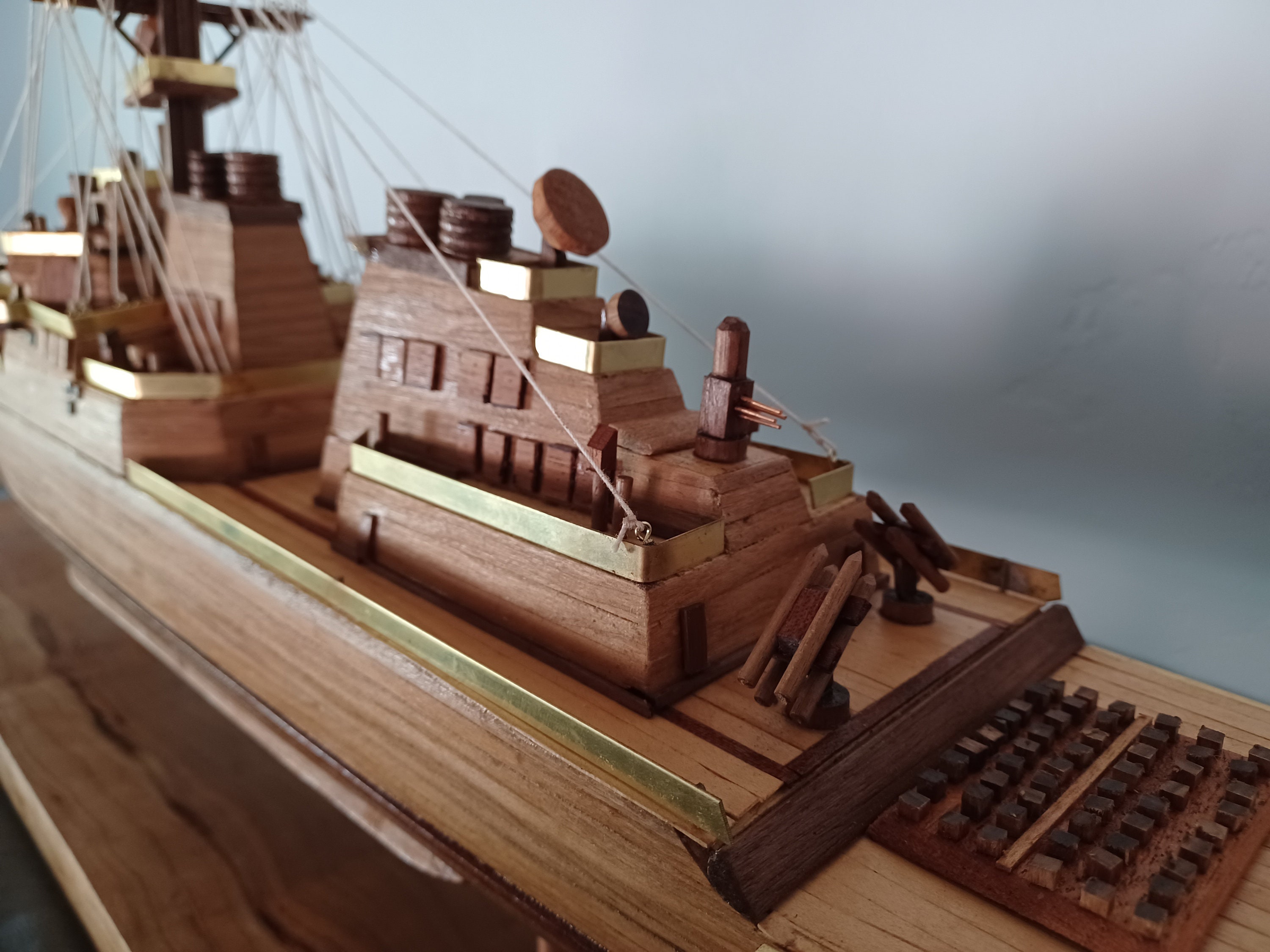Wooden USS Arleigh Burke Display Model - Etsy