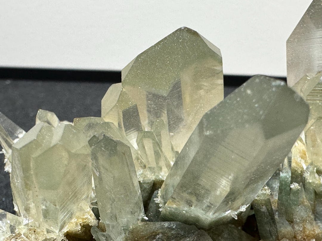 Mystical Chlorite Himalayan Quartz Cluster/ Healing Shamanic ...