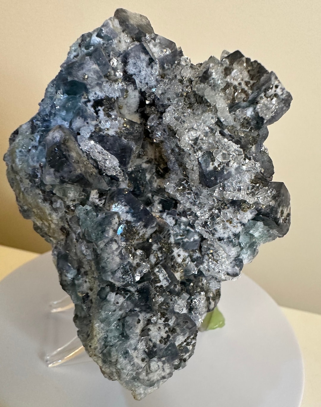 Large Color Change Fluorite With Pyrite and Quartz From Nigeria/uv Reactive Fluorite Coated With ...