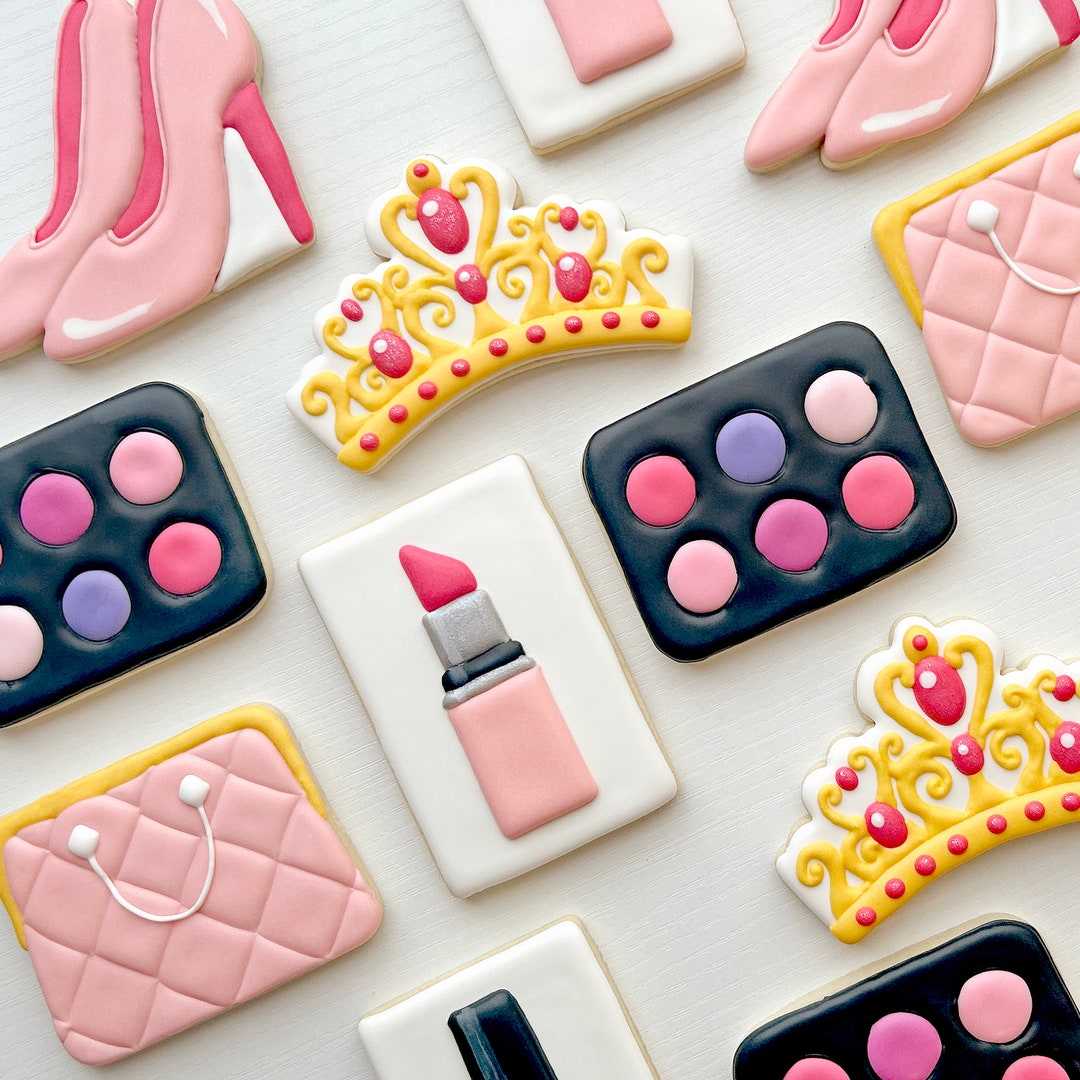 Little Miss Threenager Cosmetics & Makeup Custom Decorated Royal Icing ...