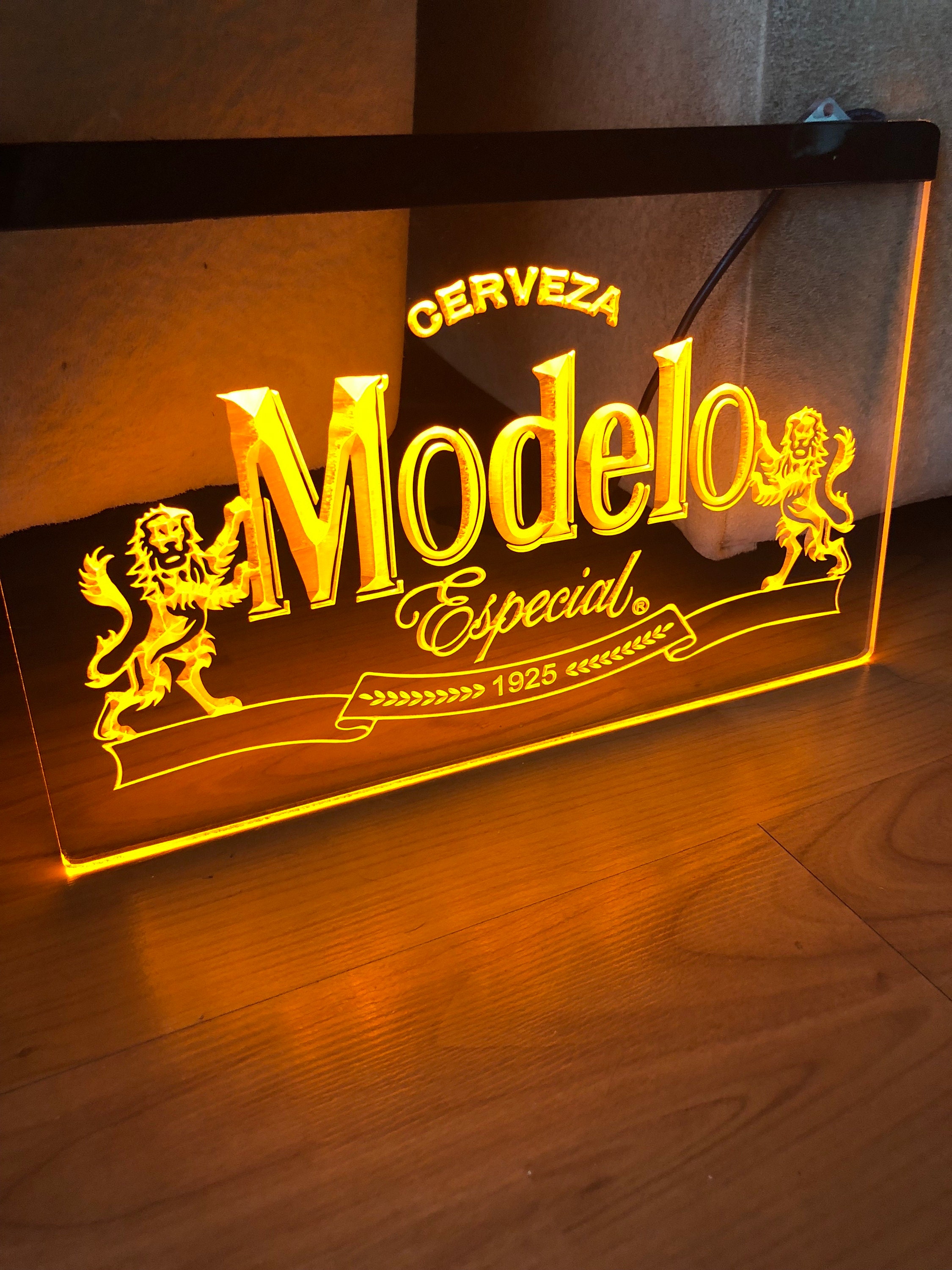 Modelo Especial LED Neon Gold Light Sign 8x12 - Etsy