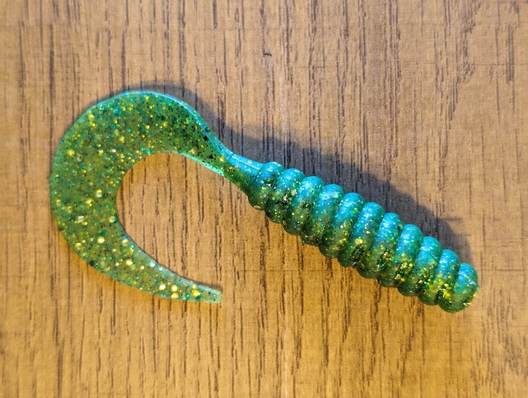 3 Gilded Emerald Grub Curl Tail Handmade Soft Bait 6 Pack Expertly ...