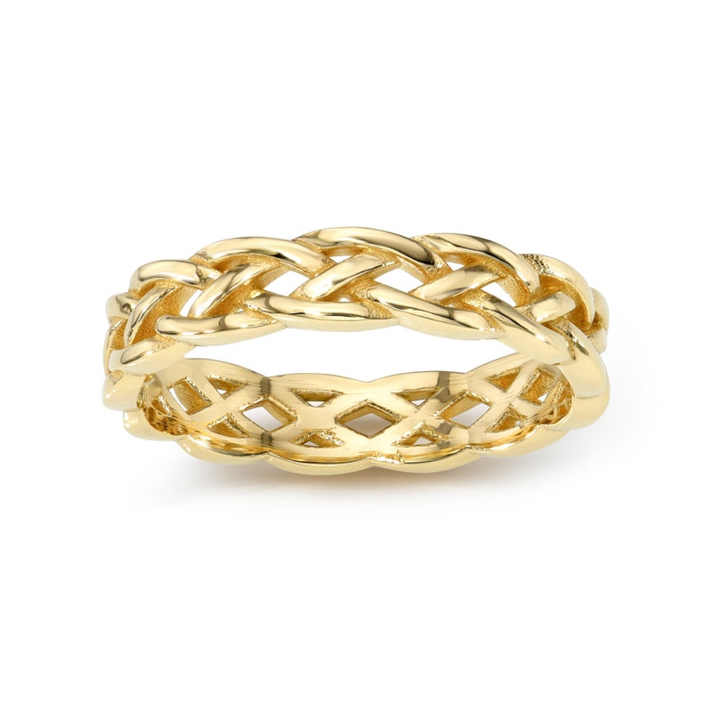 Irish Wedding Ring - Etsy