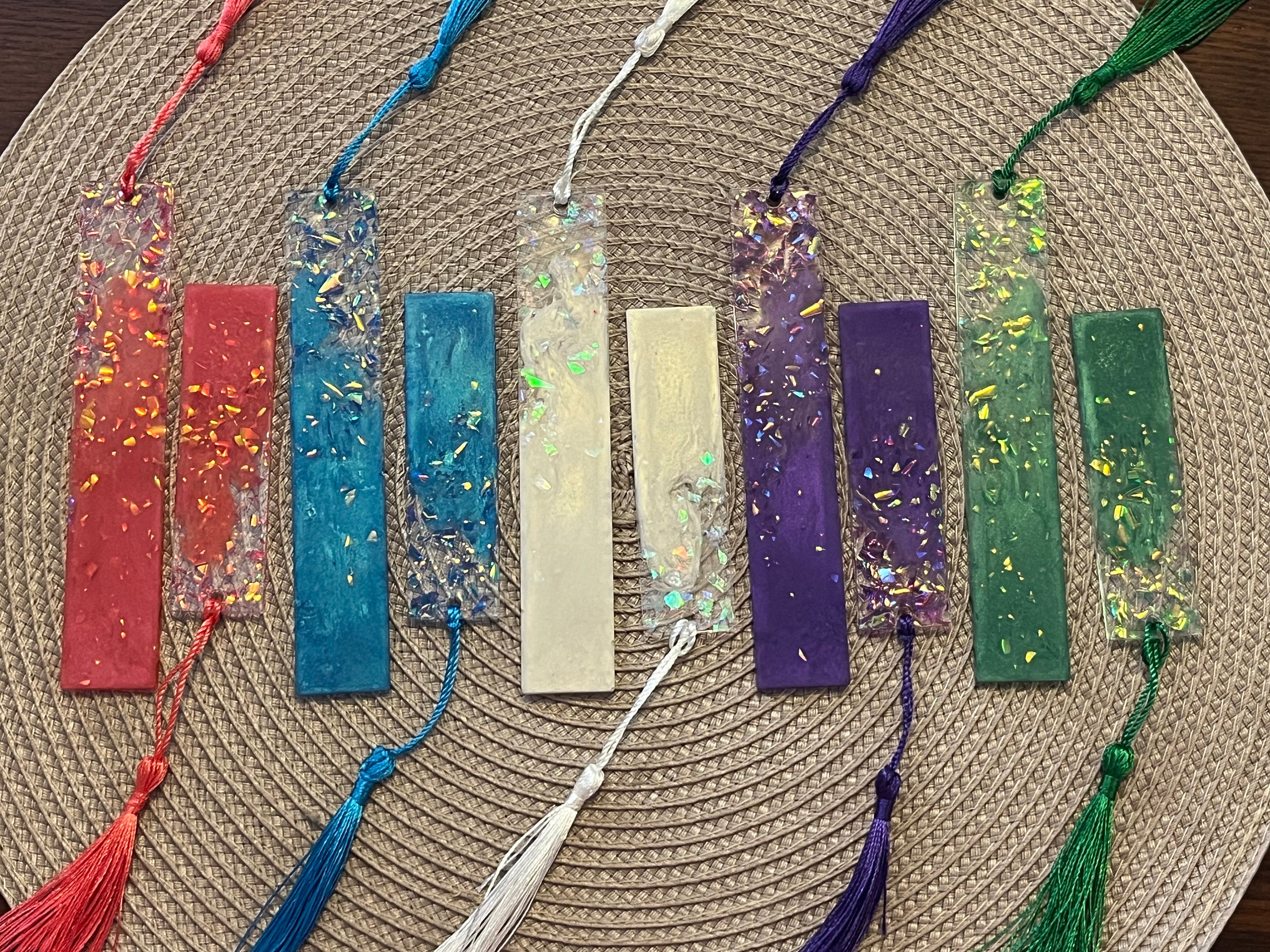 Enchanting Resin Bookmarks: Glitter Glam and Confetti Charm Glitter ...