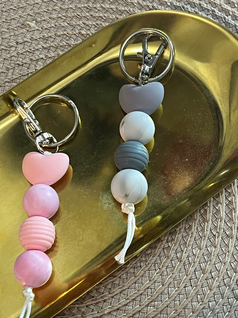 Heart-shaped Silicone Bead Keyring Compact 4 Inch Length, Bag Tag ...