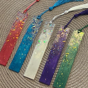 Enchanting Resin Bookmarks: Glitter Glam and Confetti Charm Glitter ...