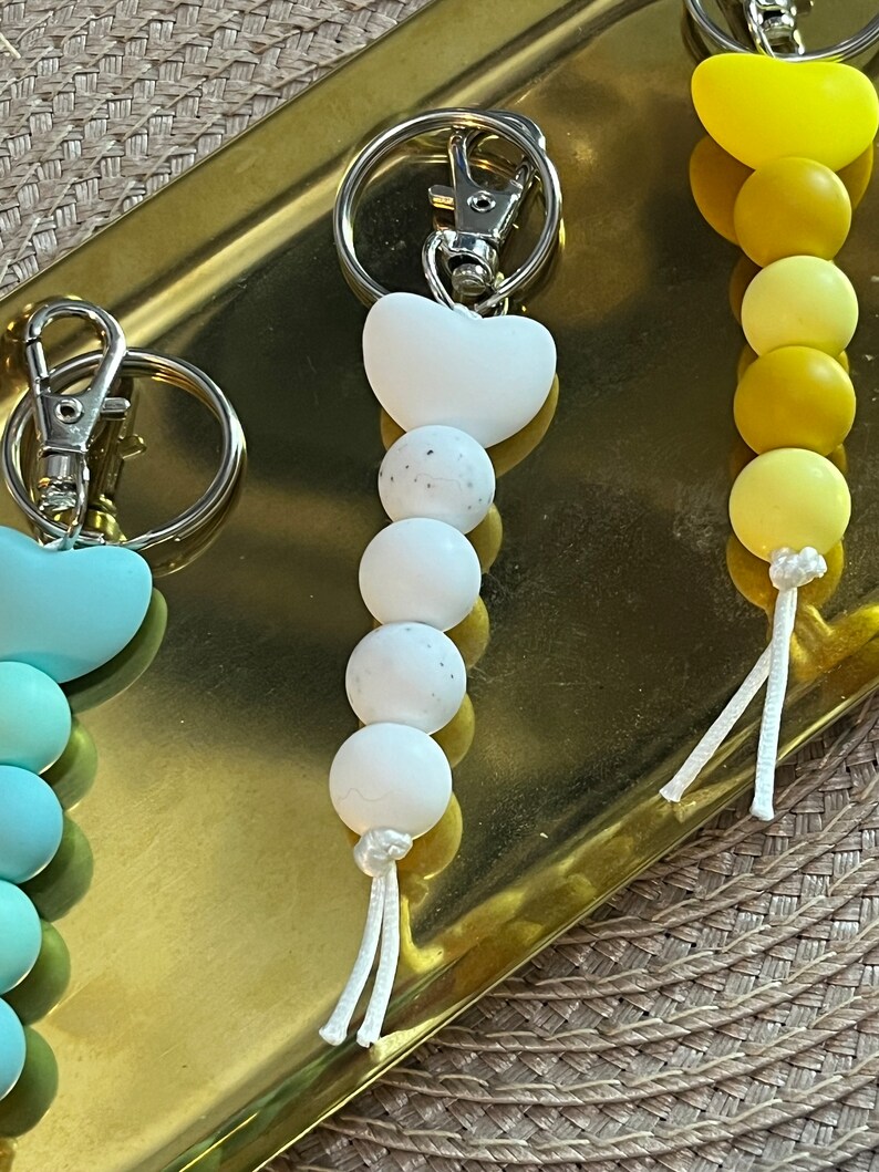 Heart-shaped Silicone Bead Keyring Compact 4 Inch Length, Bag Tag ...