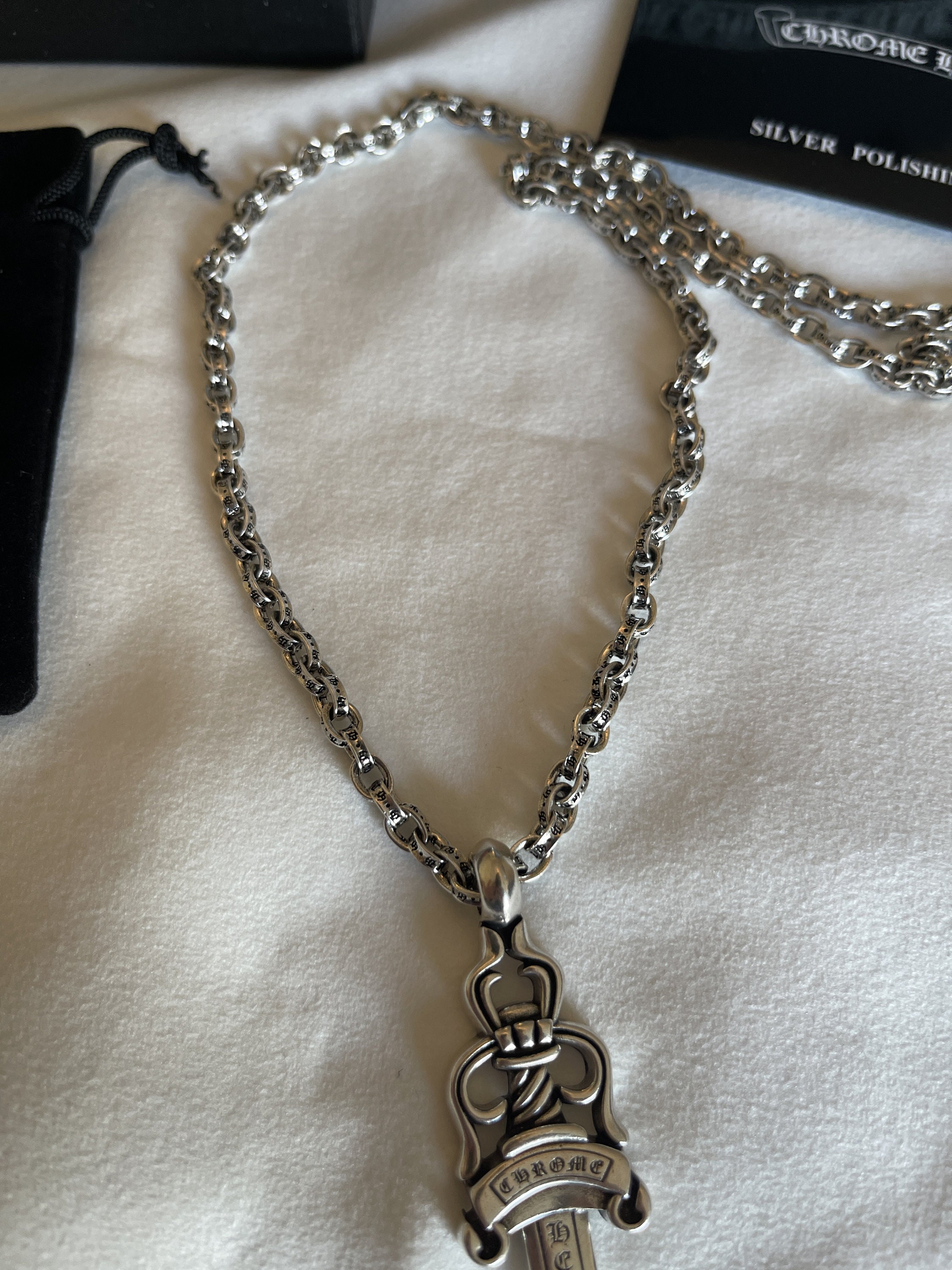 Chrome hearts dagger pendant store