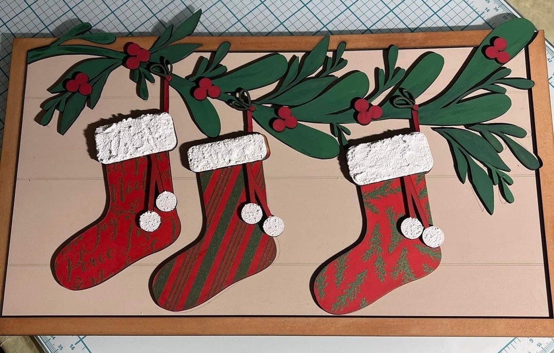 Stockings on Branch Sign - Rustic Christmas Wall Decor,diy - Etsy