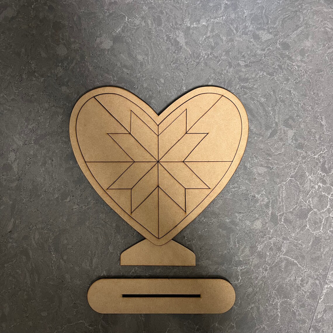 Standing Heart Barn Quilt - Rustic Wooden Quilted Heart Decor - Etsy