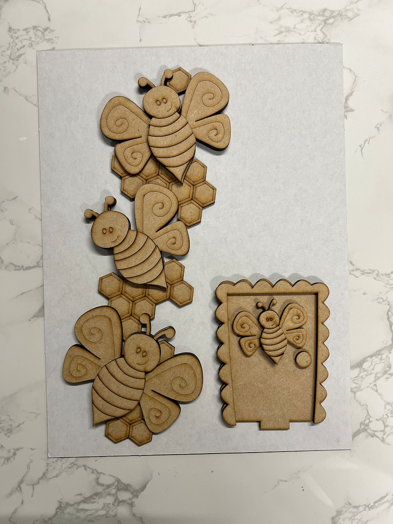 Interchangeable Bee Insert for the Birdhouse-rustic Handcrafted Decor ...