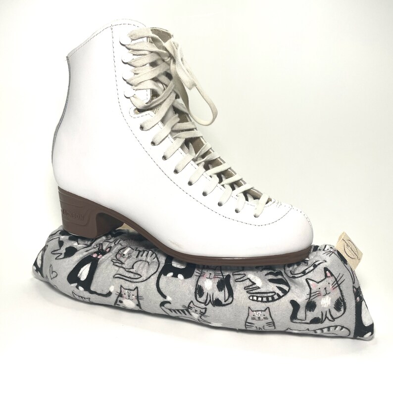 Ice Skate Soakers, Kitty Cat Puffy Figure Skate Covers, Stuffed Skate ...