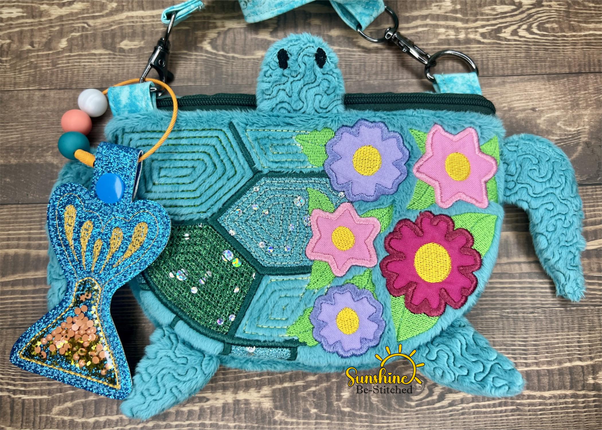 ITH Sea Turtle Zipper Bag - in the Hoop Embroidery Design Cute Turtle ...