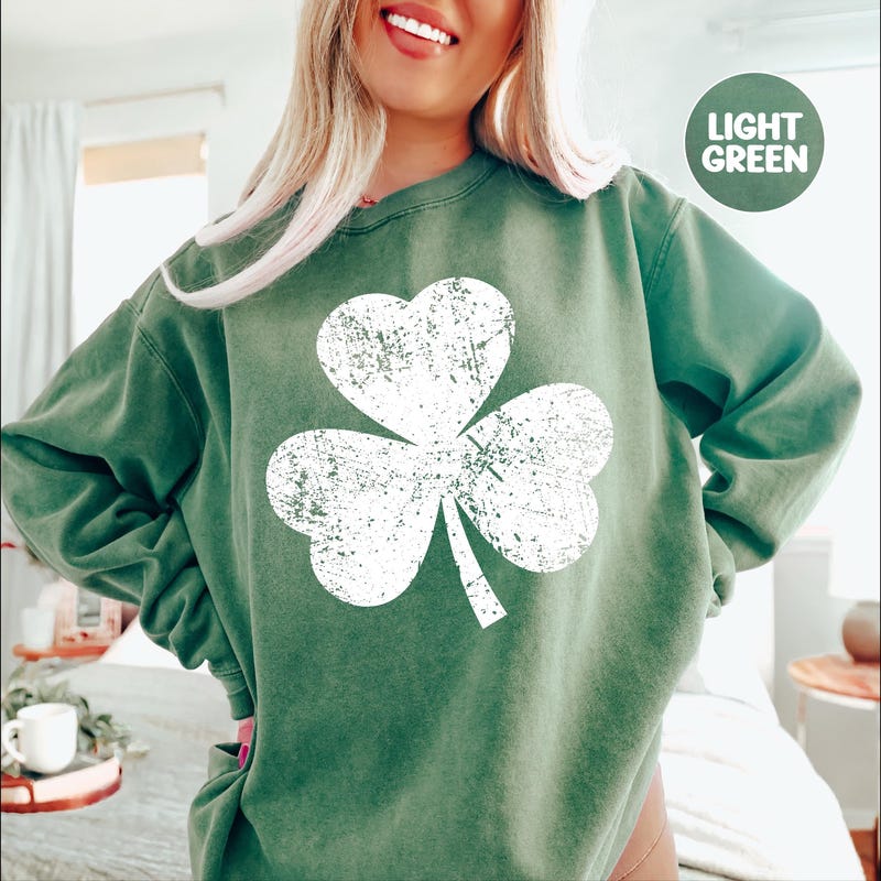 Clover Shirt - Etsy