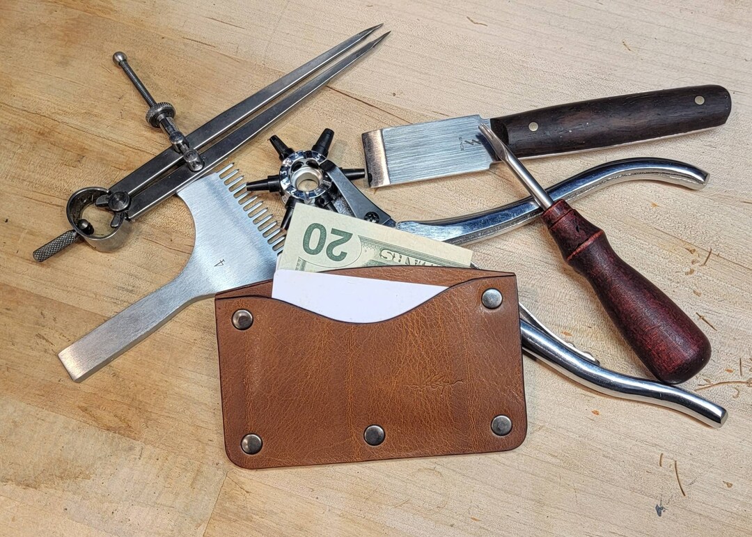 Minimalist 3 Pocket Card Wallet Patina Brown Veg Tan Leather With Gun ...