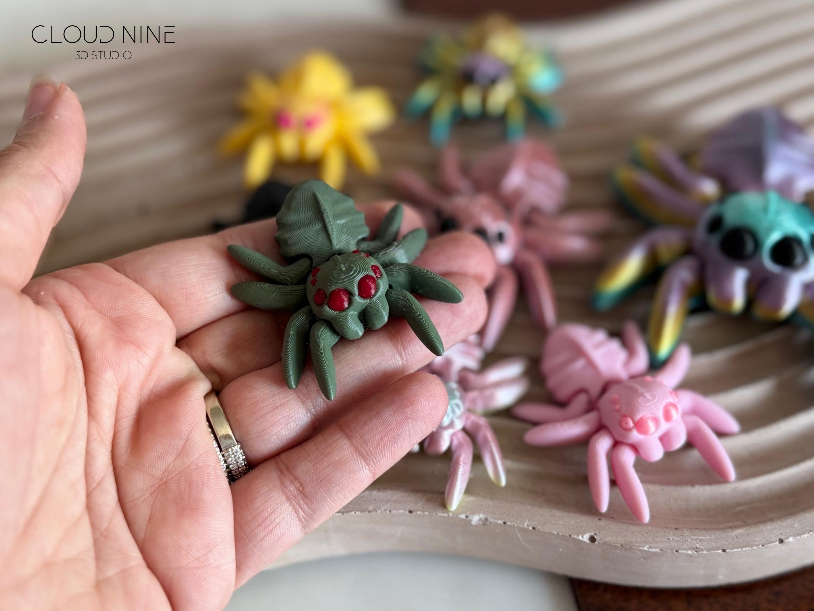 Articulated Spider, 3D Printed, Halloween Trick or Treat, Party Favors ...