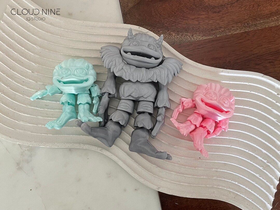 Articulating Yeti Fidget Toy, Bay Yeti Desk Decoration, Yeti Family Fun ...