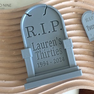 CUSTOM NAME Tombstone Cake Topper, Grave Stone Halloween Party Table ...