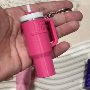 Mini Tumbler Keychain, Removable Lid and Storage, Miniature Cup Pill ...