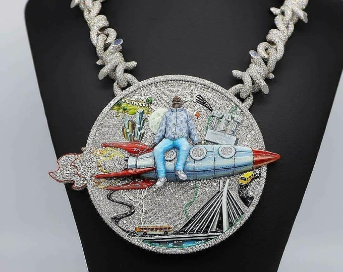 Men's Iced Out Pendant, VVS Moissanite Pendant, Custom Hip Hop Charm ...