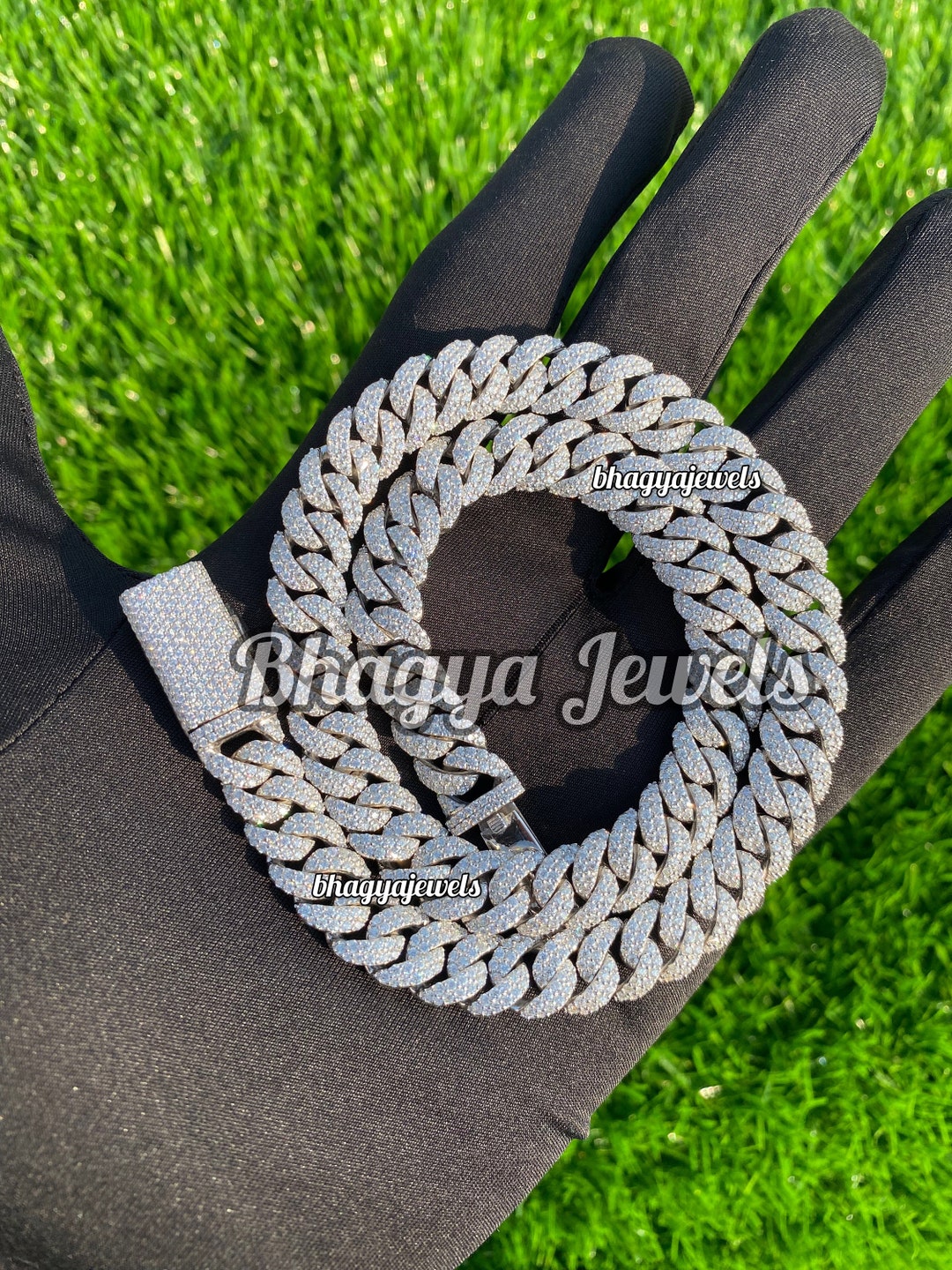 Premium 12mm VVS Diamond Cuban Chain, Iced Out Diamond Hip Hop Cuban ...