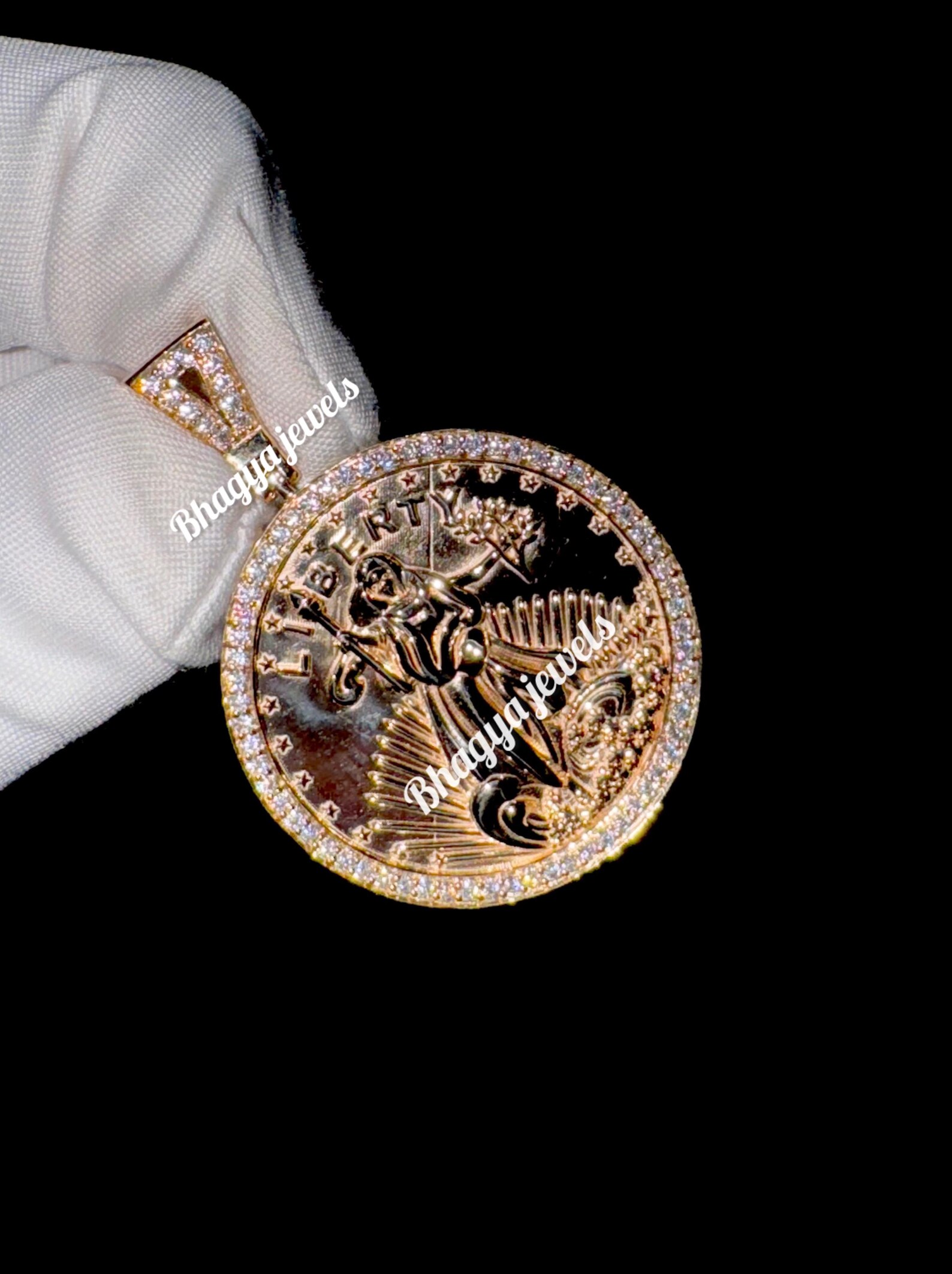 Men's Ladies Diamond Pendant Round Shape Pendant for Men's 14K Solid ...