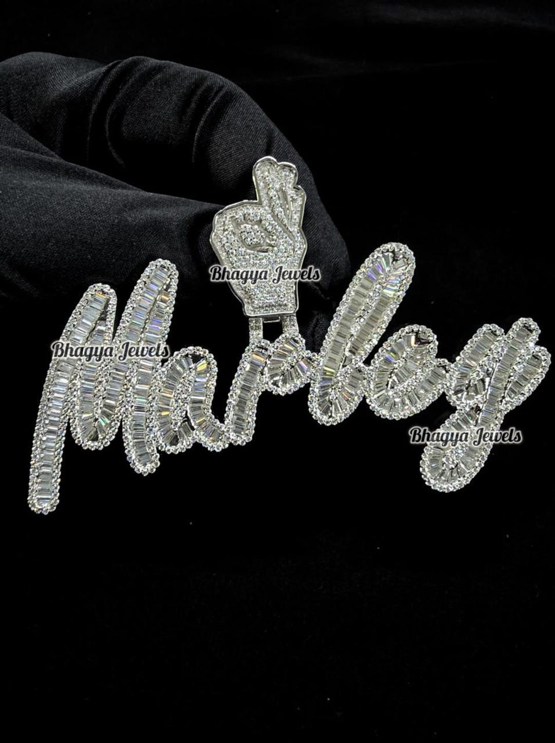 Cursive Font Marley Letter Pendant, Baguette Moissanite Diamond Name ...