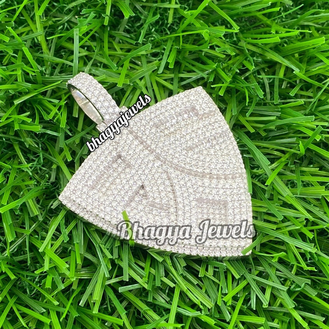 Fully Iced Out Charm Pendant VVS1 Moissanite Diamond Hip Hop Pendant ...