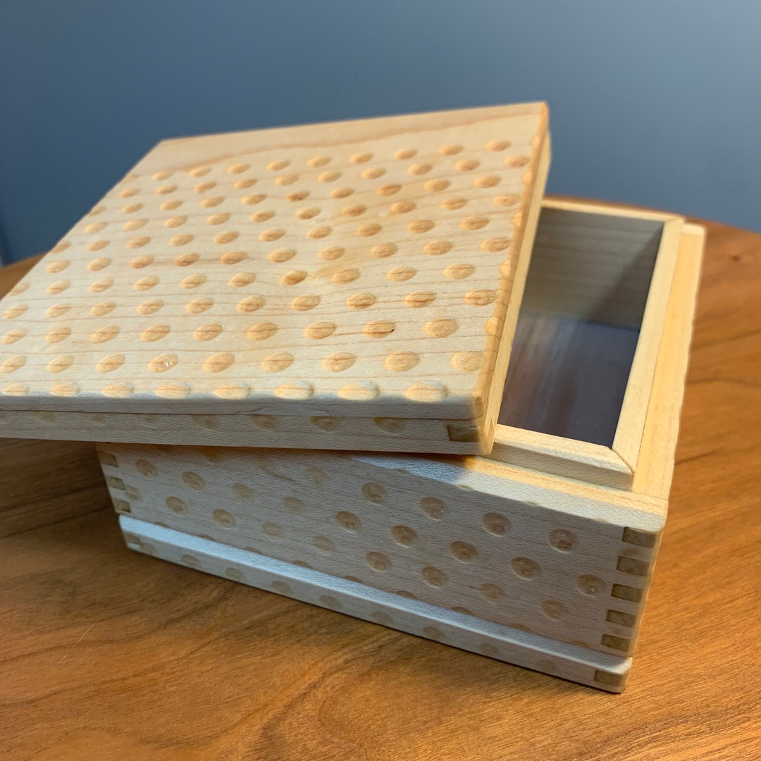 Redorange Polka | Tiered Sifting Kief Box for Herbs & Cannabis ...