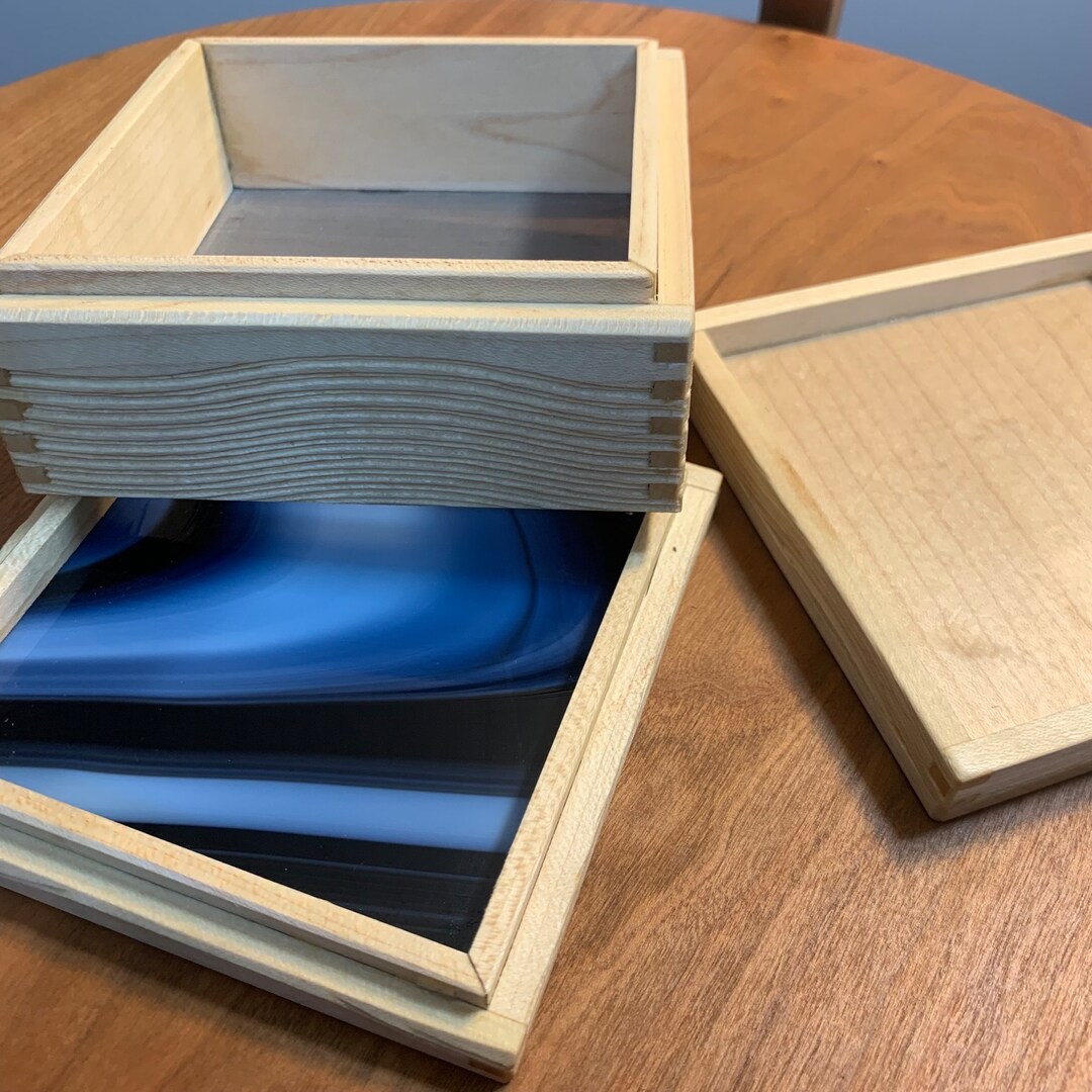 Ripples and Waves Tiered Sifting Kief Box for Herbs & Cannabis ...